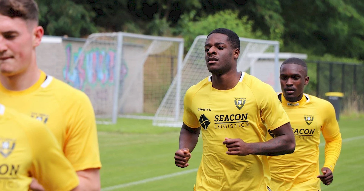 Aanvaller Ademipo Odubeko op proef bij VVV-Venlo | VVV-Venlo