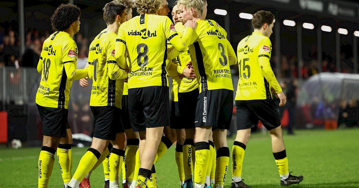 VVV-Venlo pakt drie zwaarbevochten punten in Almere | VVV-Venlo